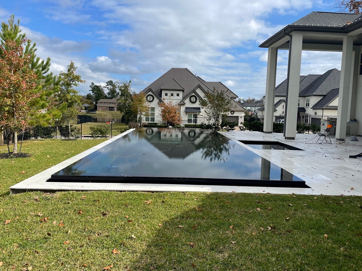 Landmark Custom Pools